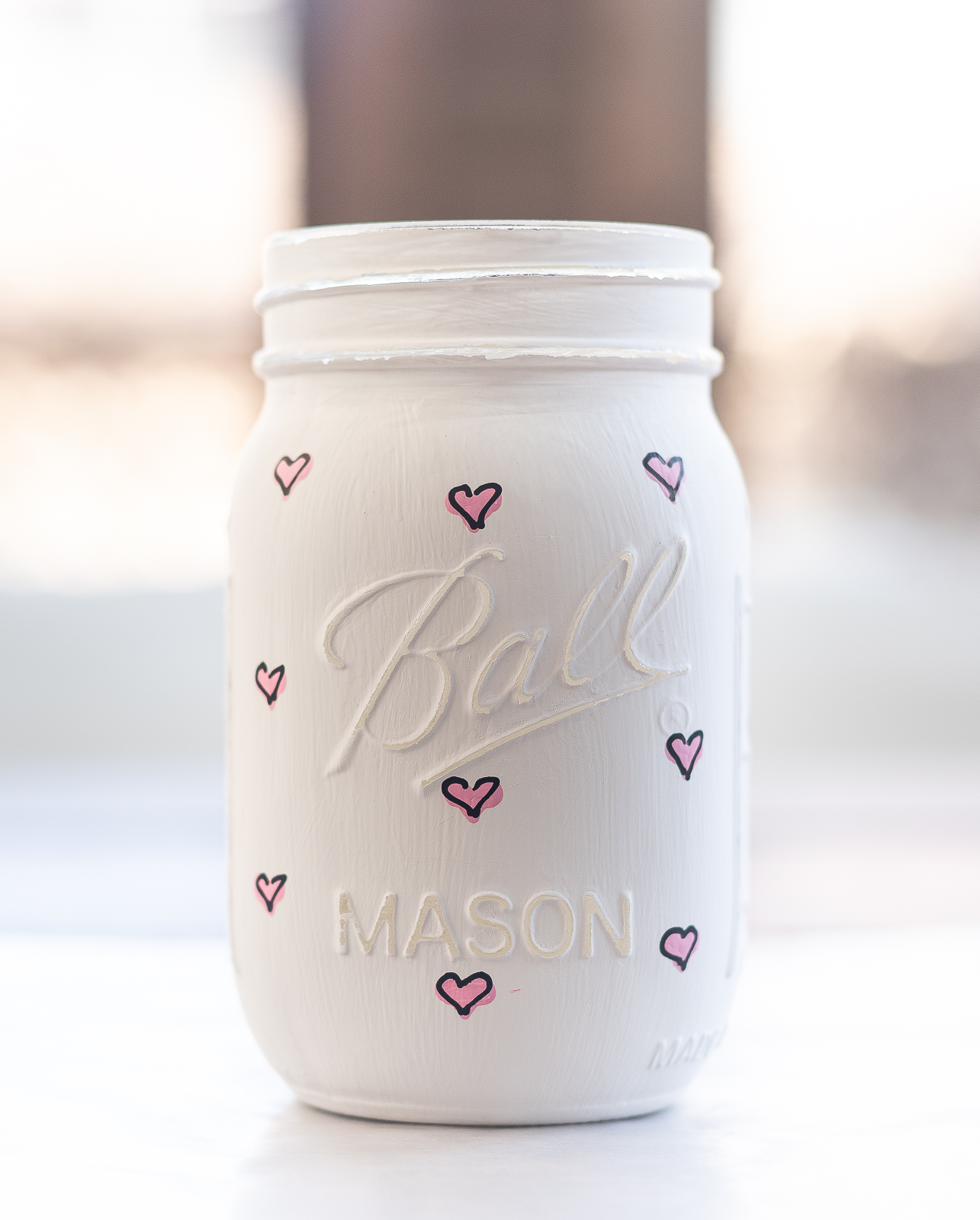 Painted Hearts on Mason Jars - Mason Jar Crafts Love